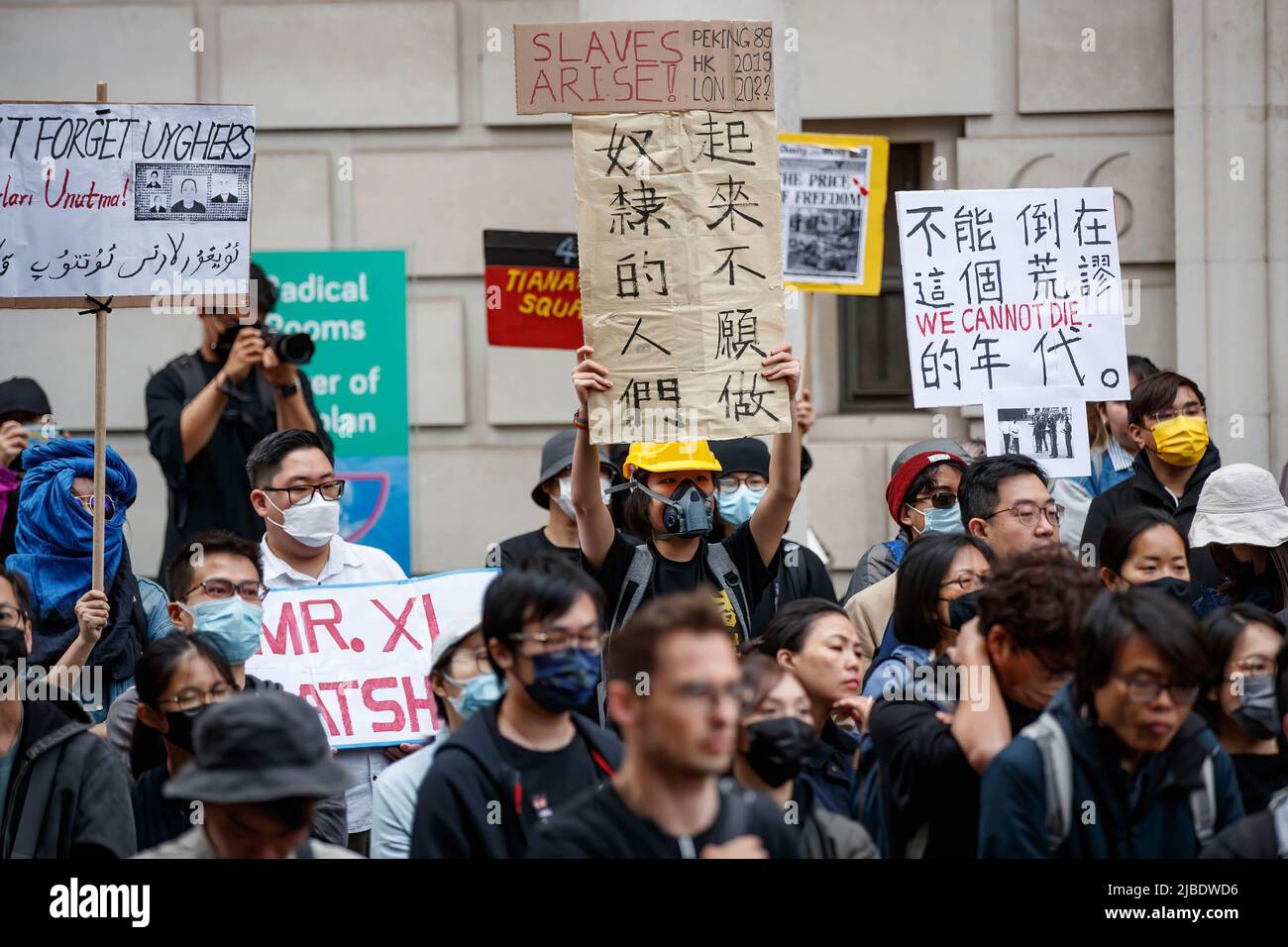 Tiananmen square 1989 demo hi-res stock photography and images - Alamy