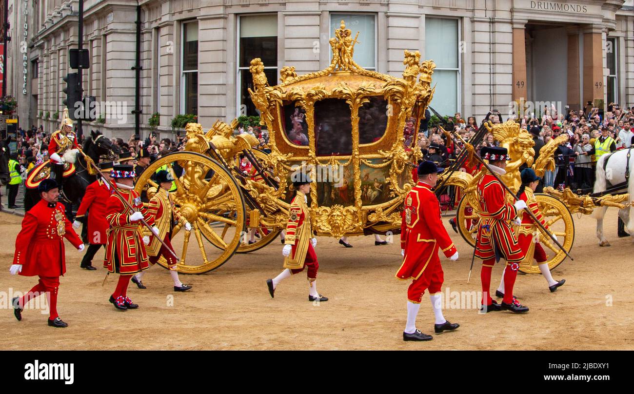London, England, UK. 5th June, 2022. Queen Elizabeth II's hologram is ...