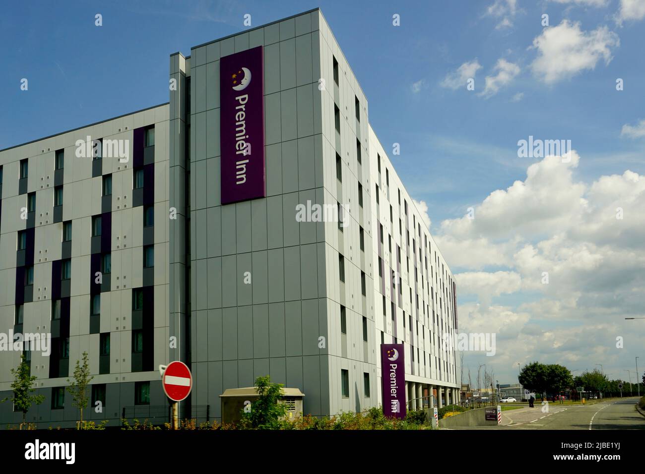 Premiere Inn ,London Heathrow T4 Stock Photo - Alamy
