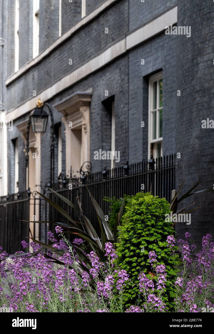 Uk prime ministers office residence hi-res stock photography and images ...