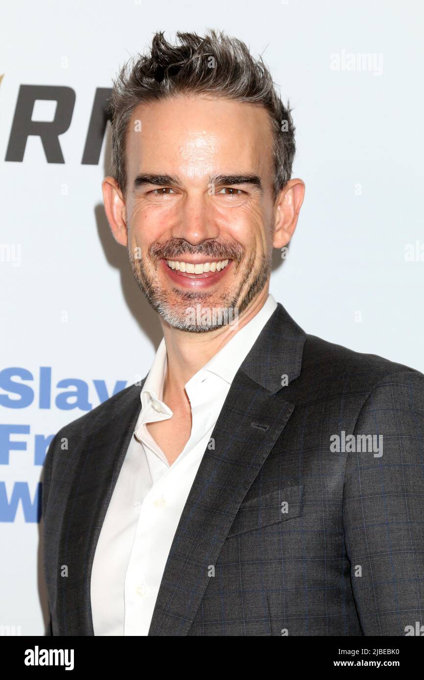LOS ANGELES - JUN 2: Christopher Gorham at the REGARD Magazine's Summer ...