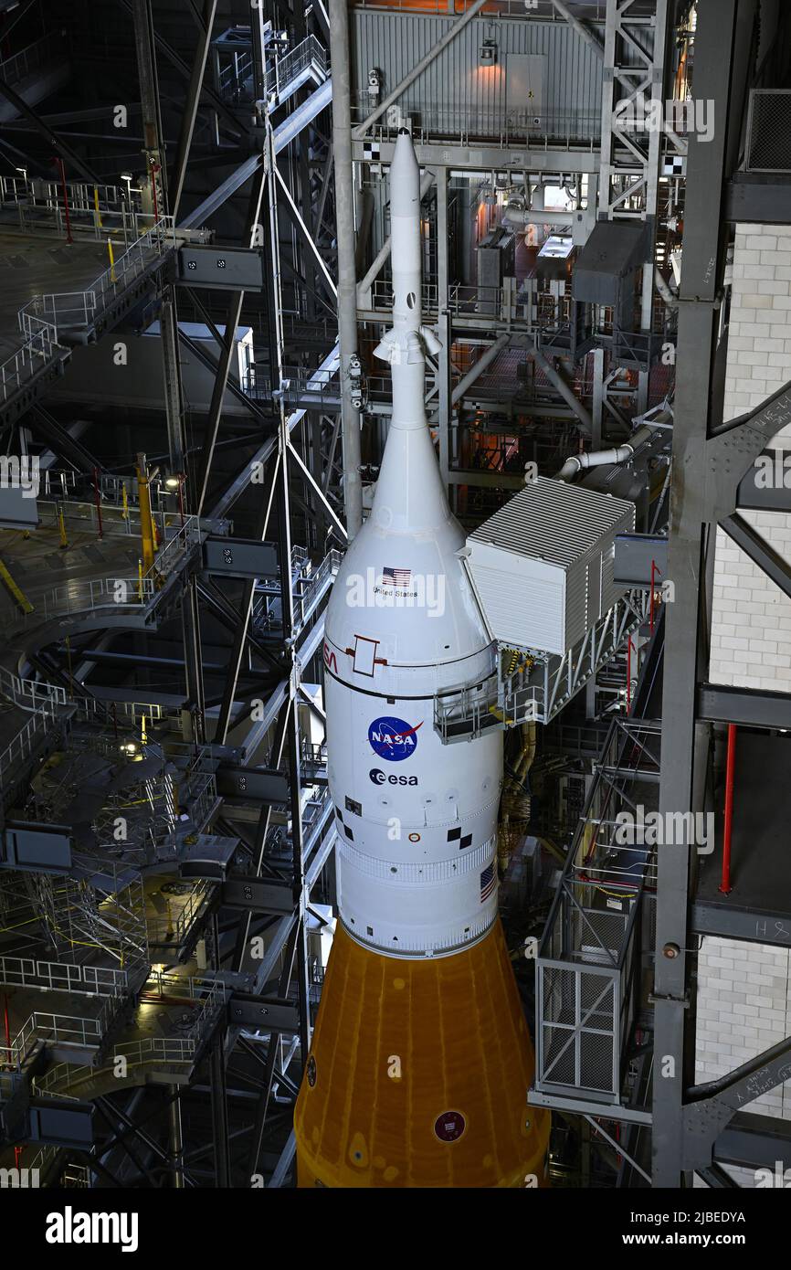 Kennedy Space Center Florida 05 06 2022 Nasas Orion Spacecraft Sits