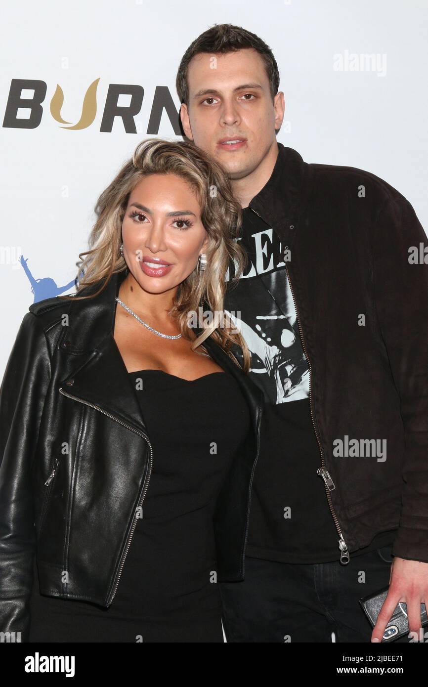 June 2, 2022, Beverly Hills, CA, USA: LOS ANGELES - JUN 2: Farrah ...