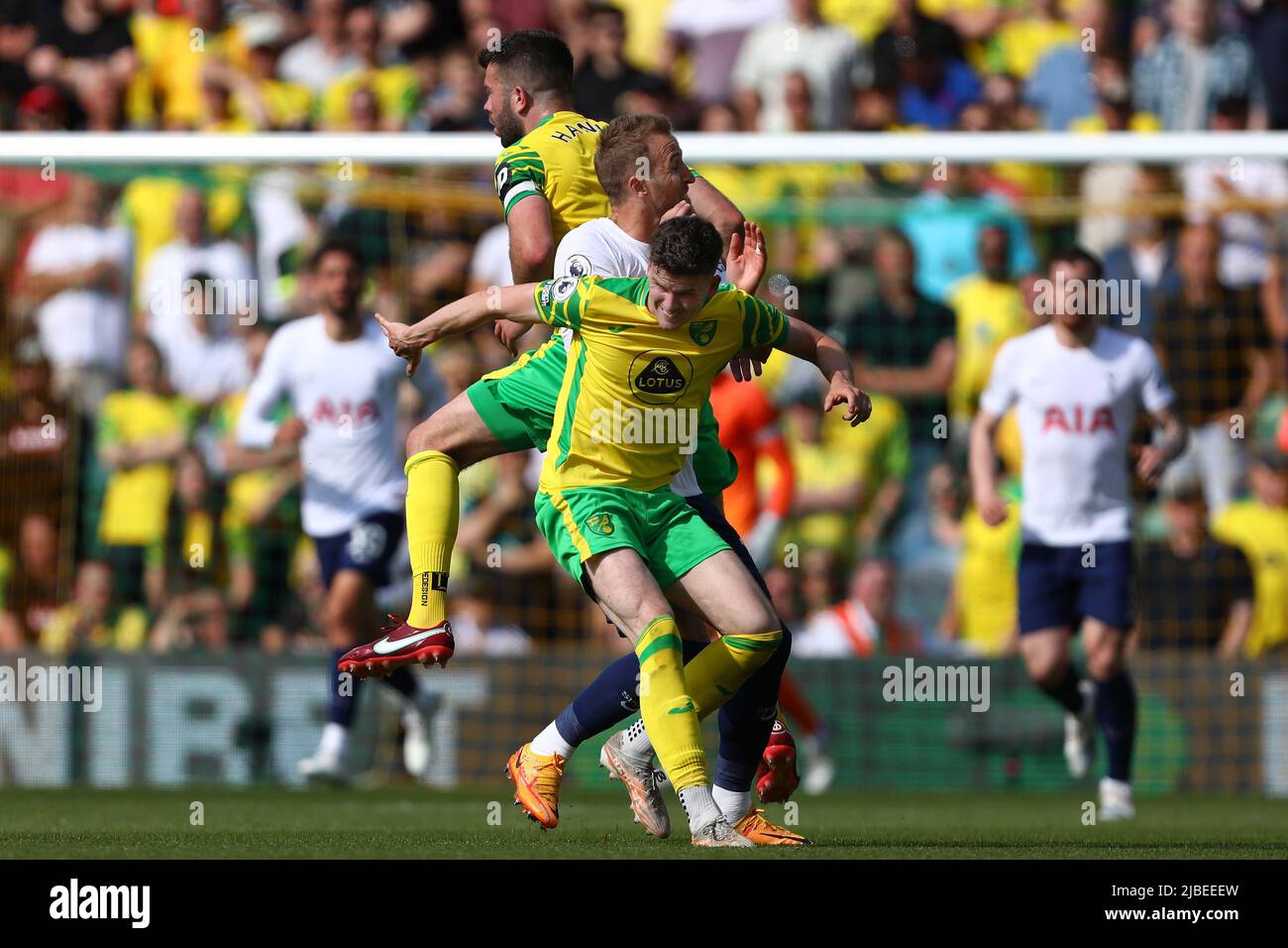 Harry Kane of Tottenham Hotspur is stopped by Grant Hanley and Sam ...