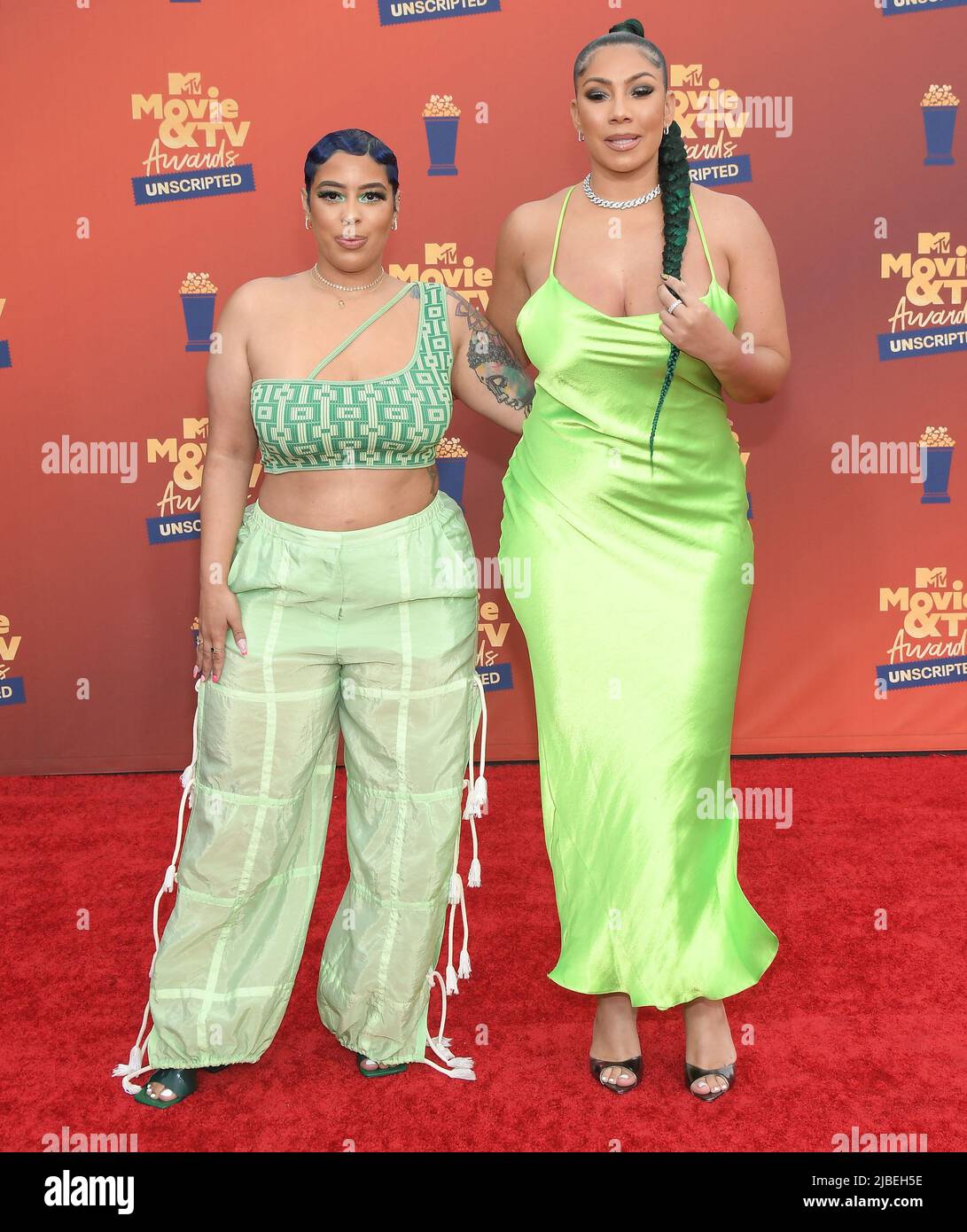 (L-R) Mandii B and Bridget Kelly at the 2022 MTV Movie & TV Awards ...