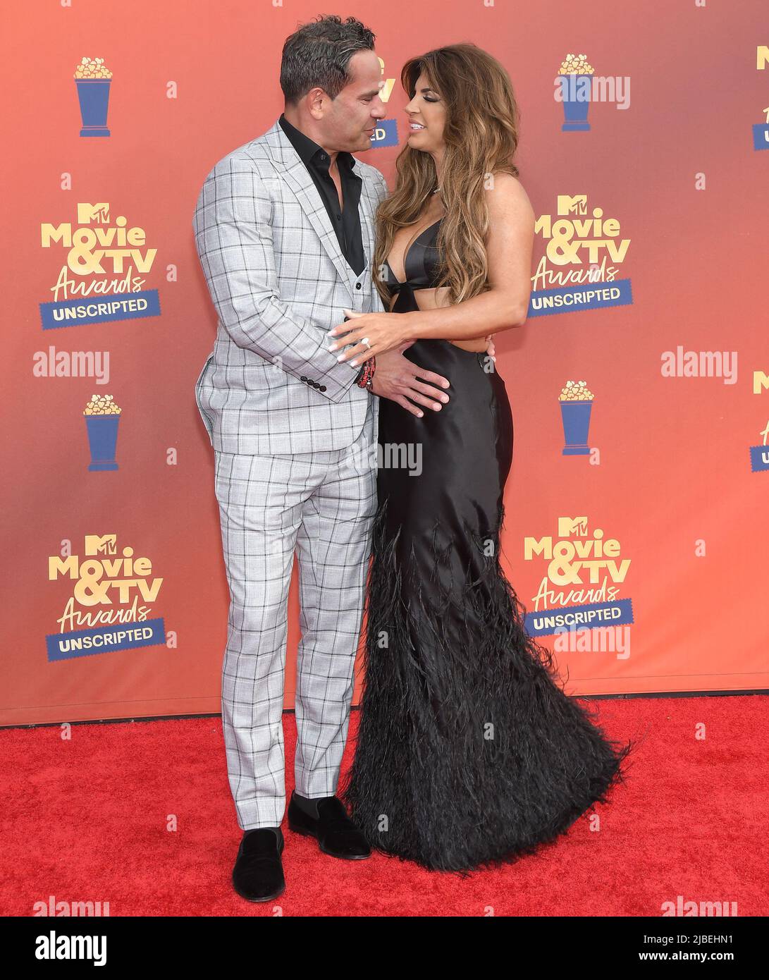 (L-R) Louie Ruelas and Teresa Giudice at the 2022 MTV Movie & TV Awards ...