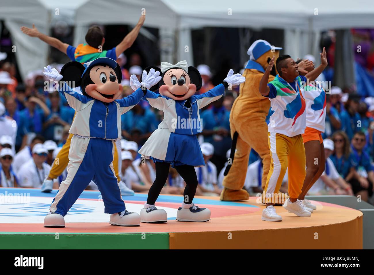 Orlando, Fl, US, June 5, 2022: MICKEY MOUSE and MINNIE MOUSE perform ...