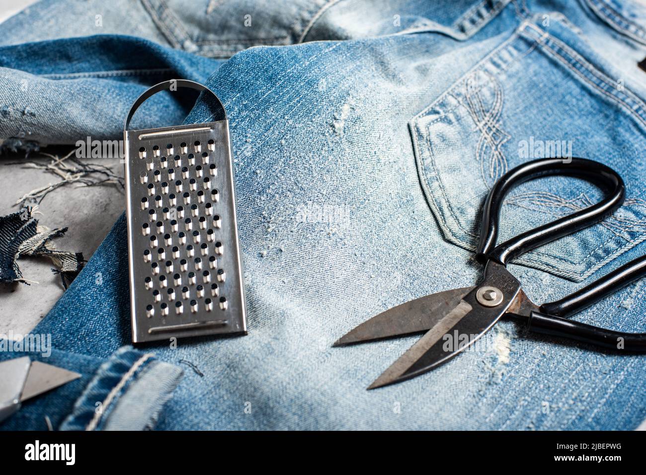 Razor sharpness hi-res stock photography and images - Alamy