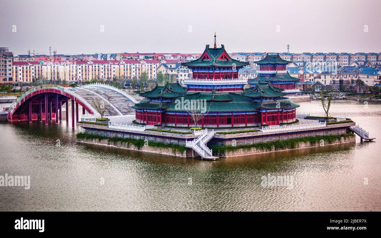Ancient Temple Apartment Buildings Jinming Lake Kaifeng China Kaifeng ...