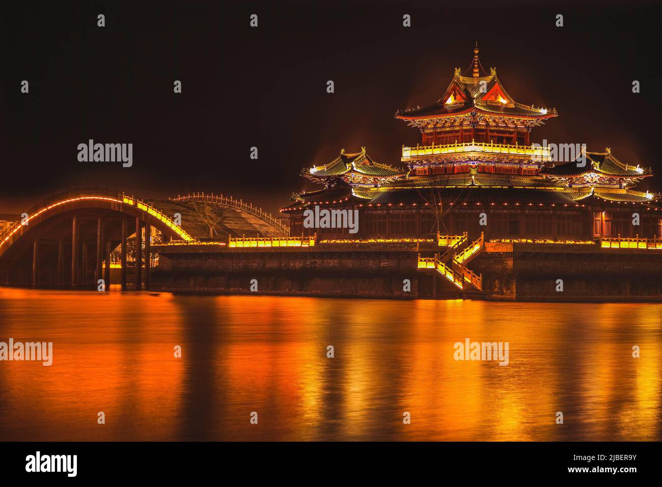 Ancient Temple Night Reflection Bridge Jinming Lake Kaifeng Henan China ...