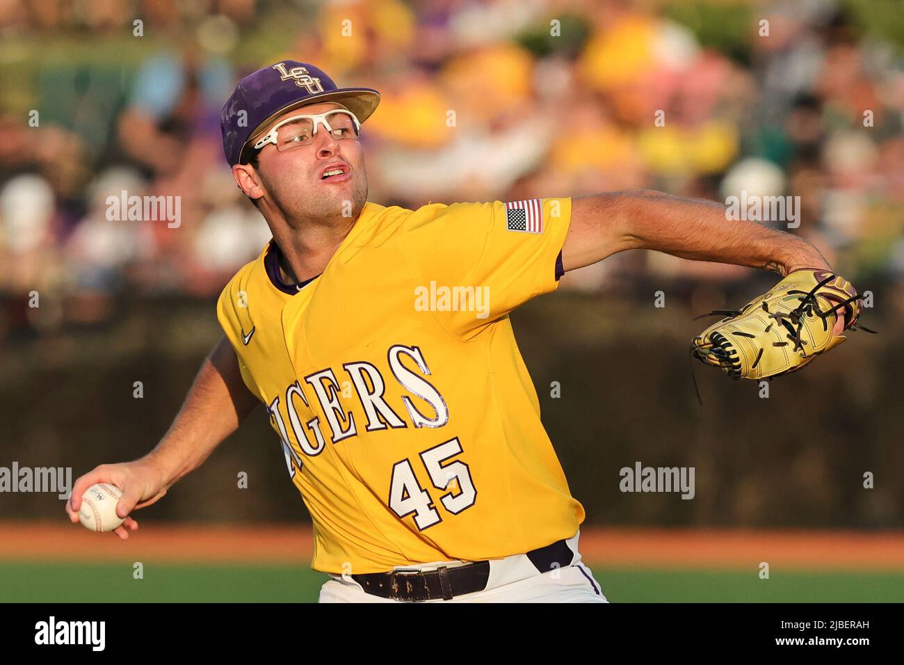 Mississippi. US, Jun 5, 2022: LSU pitcher Samuel Dutton (45) pitches ...