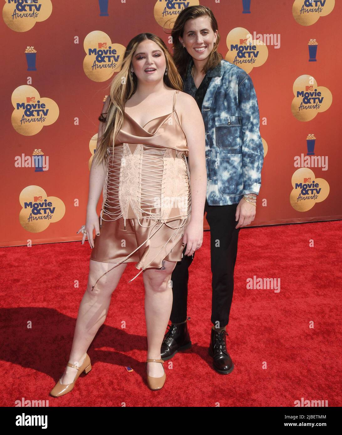 Los Angeles, USA. 05th June, 2022. (L-R) Megan Stalter and E.R ...