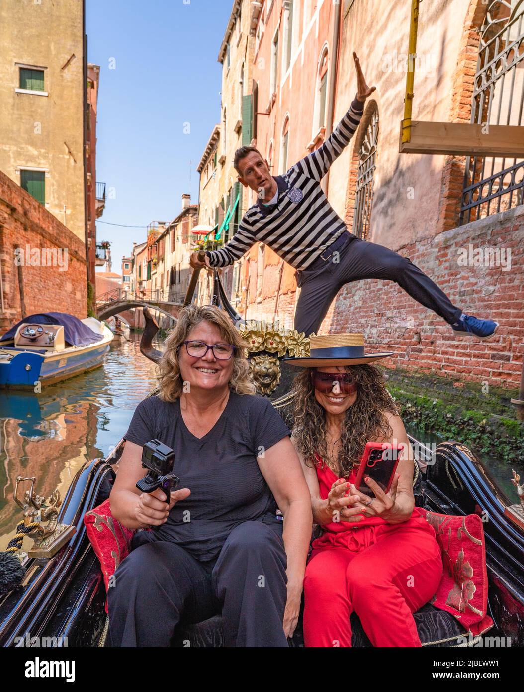 Happy gondolier hi-res stock photography and images - Alamy