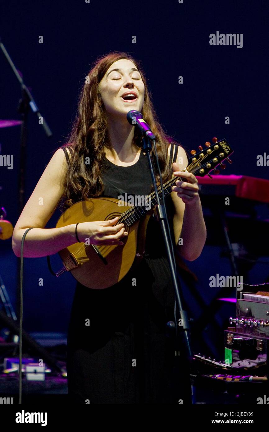 Lisa hannigan music hi-res stock photography and images - Alamy