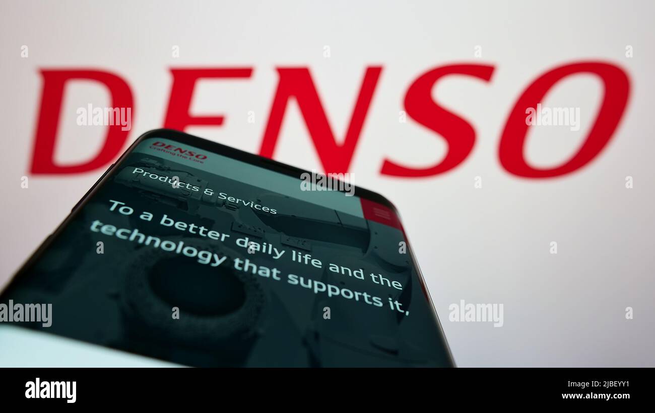 Denso logo hi-res stock photography and images - Alamy