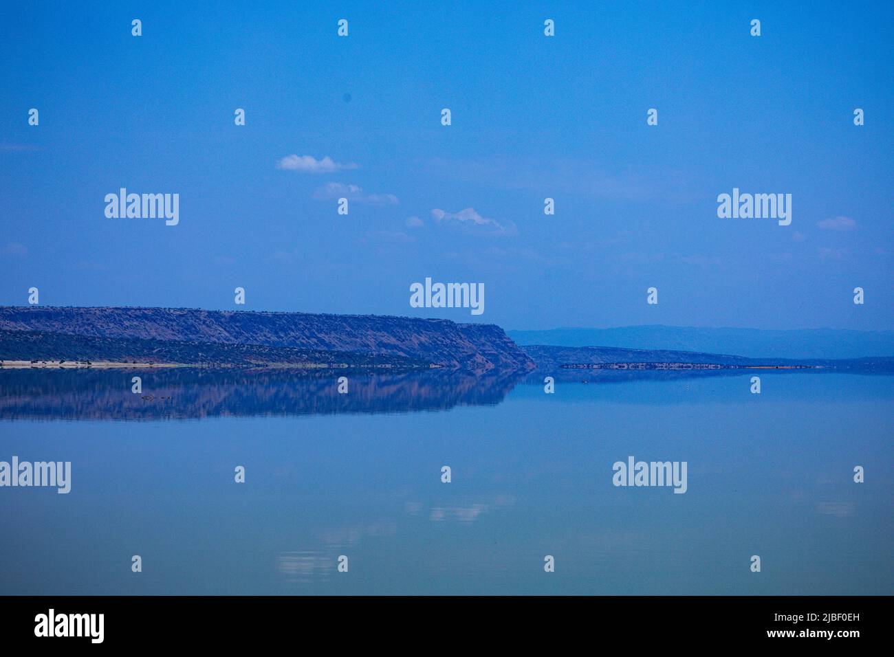 Kenyan Landscapes Lake Magadi is the southernmost lake in the Kenyan ...