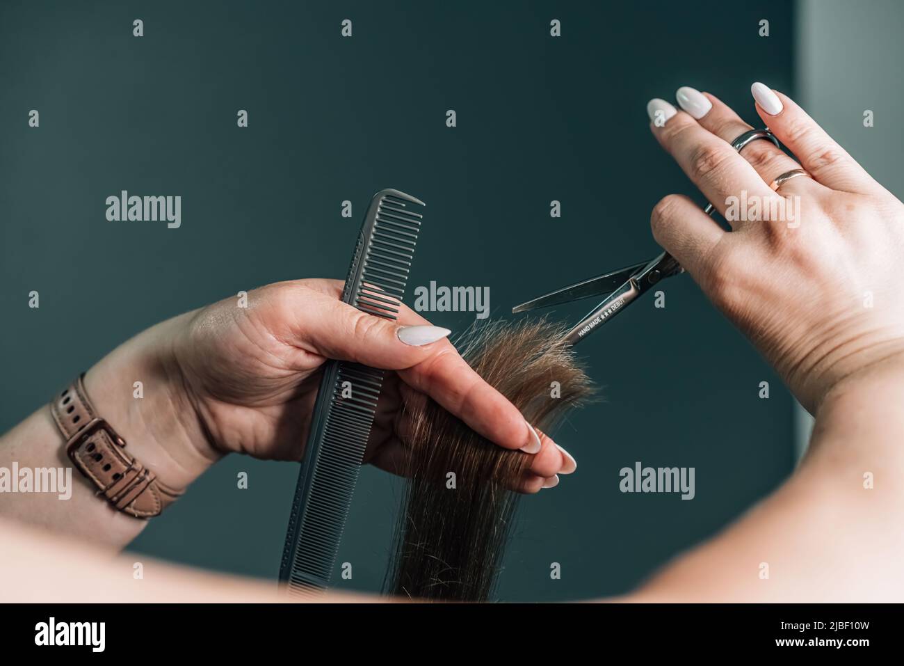 Beauty parlour teenager hi-res stock photography and images - Alamy