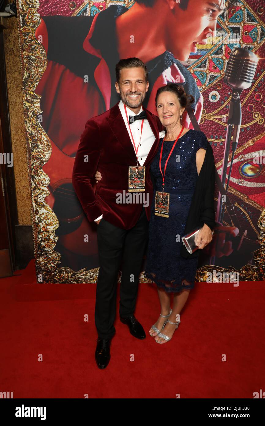 Sydney, Australia. 5th June 2022. Tim Robards, Tanya Robards arrive(s ...