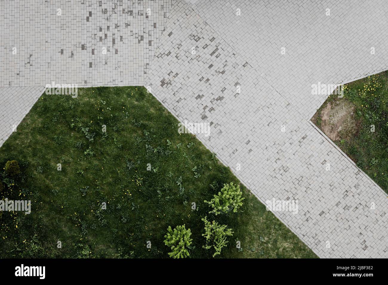 Aerial view empty sidewalk hi-res stock photography and images - Alamy