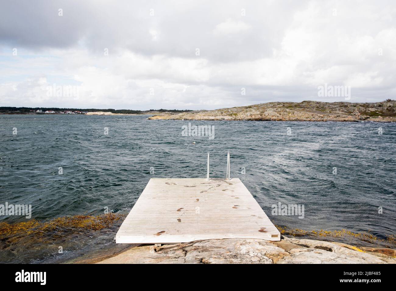 Concrete daytime hi-res stock photography and images - Alamy