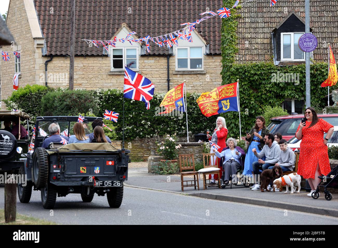 Castor and ailsworth village hi-res stock photography and images - Alamy