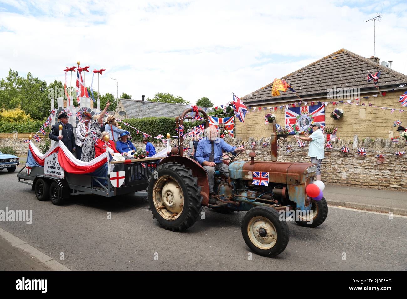 Castor and ailsworth village hi-res stock photography and images - Alamy