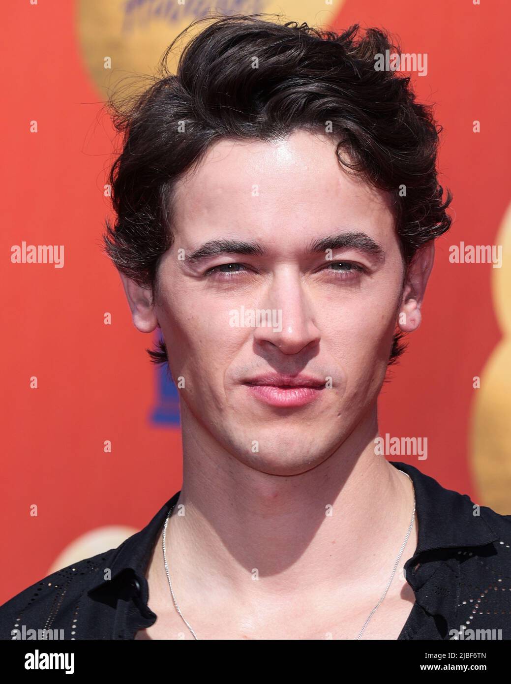 SANTA MONICA, LOS ANGELES, CALIFORNIA, USA - JUNE 05: British actor Tom ...