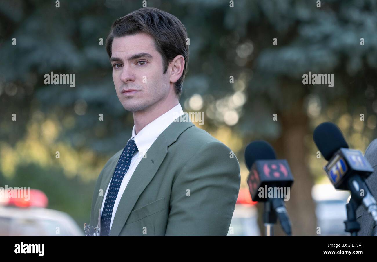 ANDREW GARFIELD in UNDER THE BANNER OF HEAVEN (2022), directed by DAVID ...