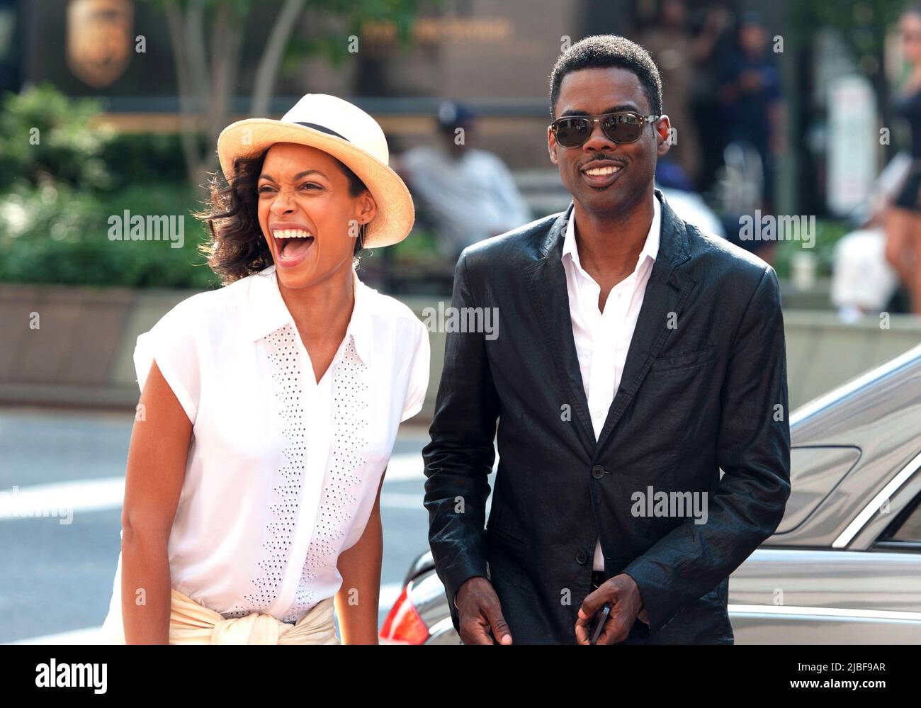 ROSARIO DAWSON and CHRIS ROCK in TOP FIVE (2014), directed by CHRIS ...