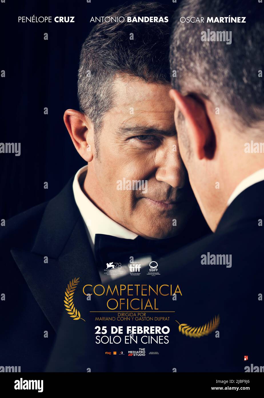 ANTONIO BANDERAS in OFFICIAL COMPETITION (2021) -Original title ...