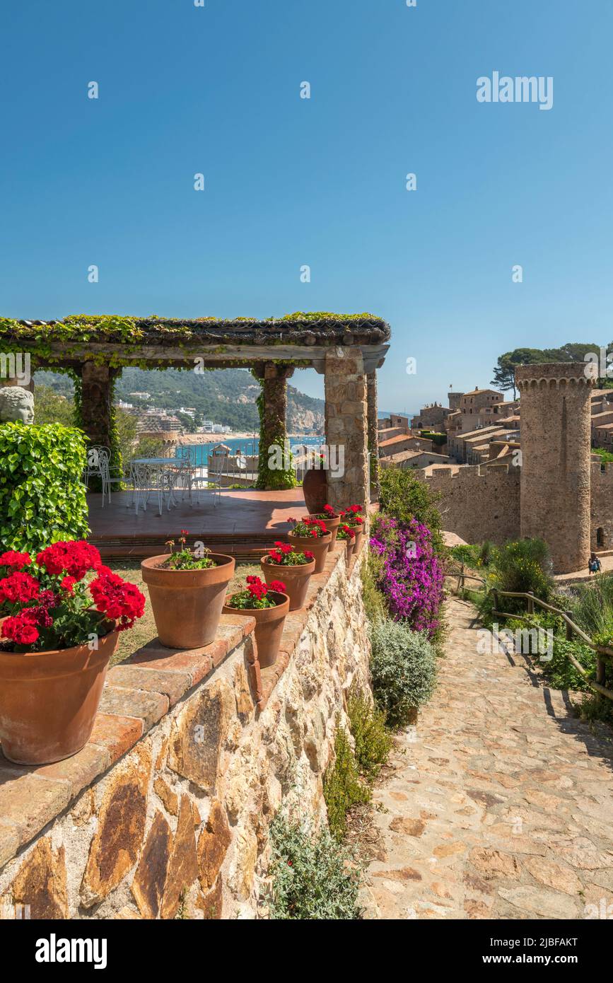 CAMINO DE RONDA FOOTPATH CASTLE OLD TOWN CAP DE TOSSA TOSSA DE MAR ...