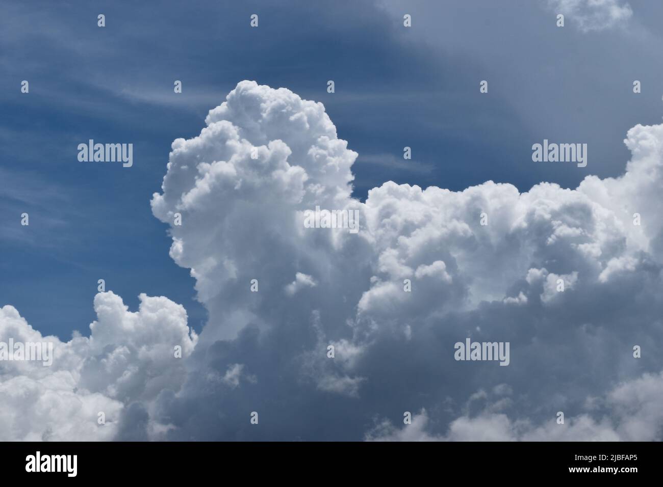 Cumulonimbus cloud formations on tropical blue sky , Nimbus moving ...