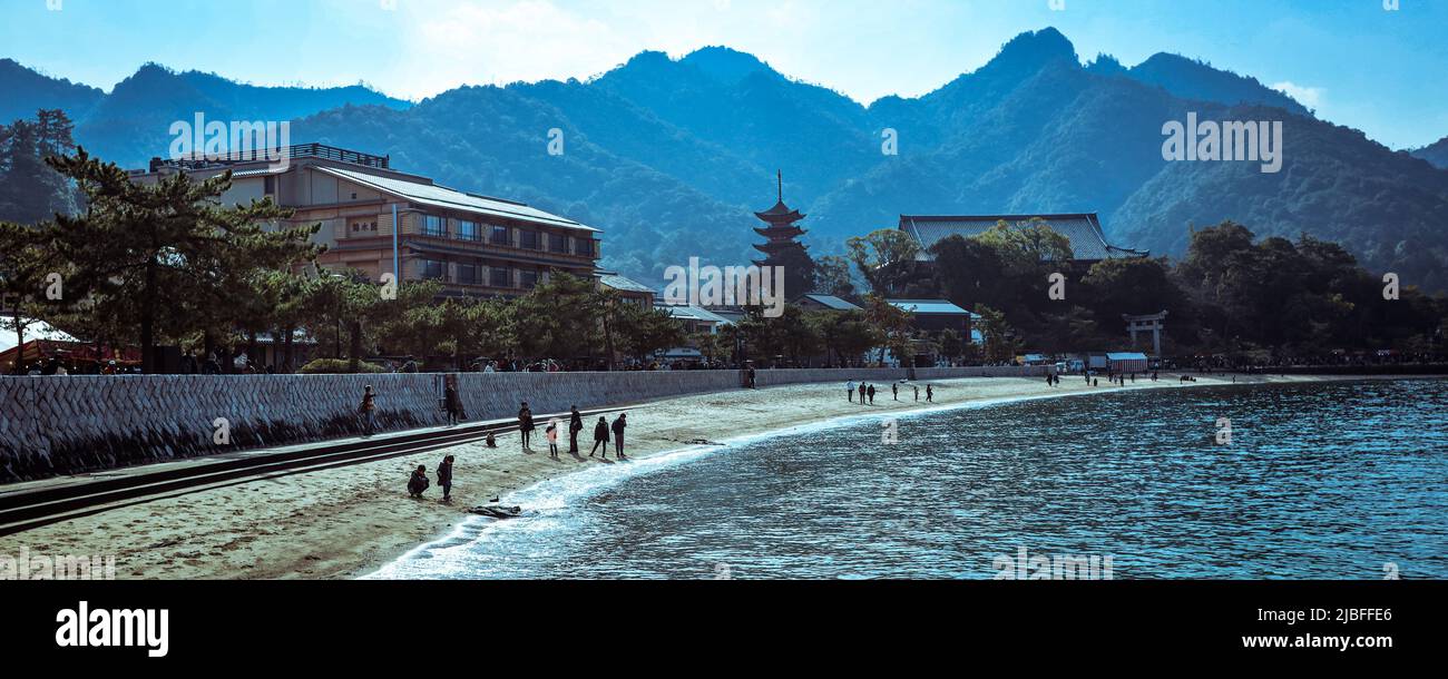 Itsukushima miyajima island hi-res stock photography and images - Alamy