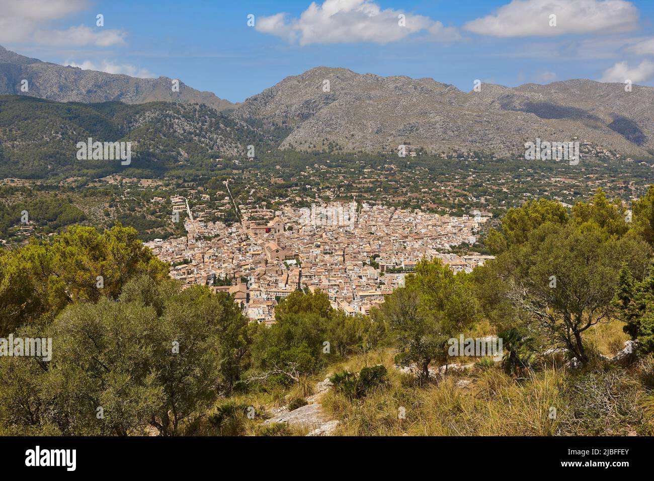 Mallorca calvary in pollensa church hi-res stock photography and images ...