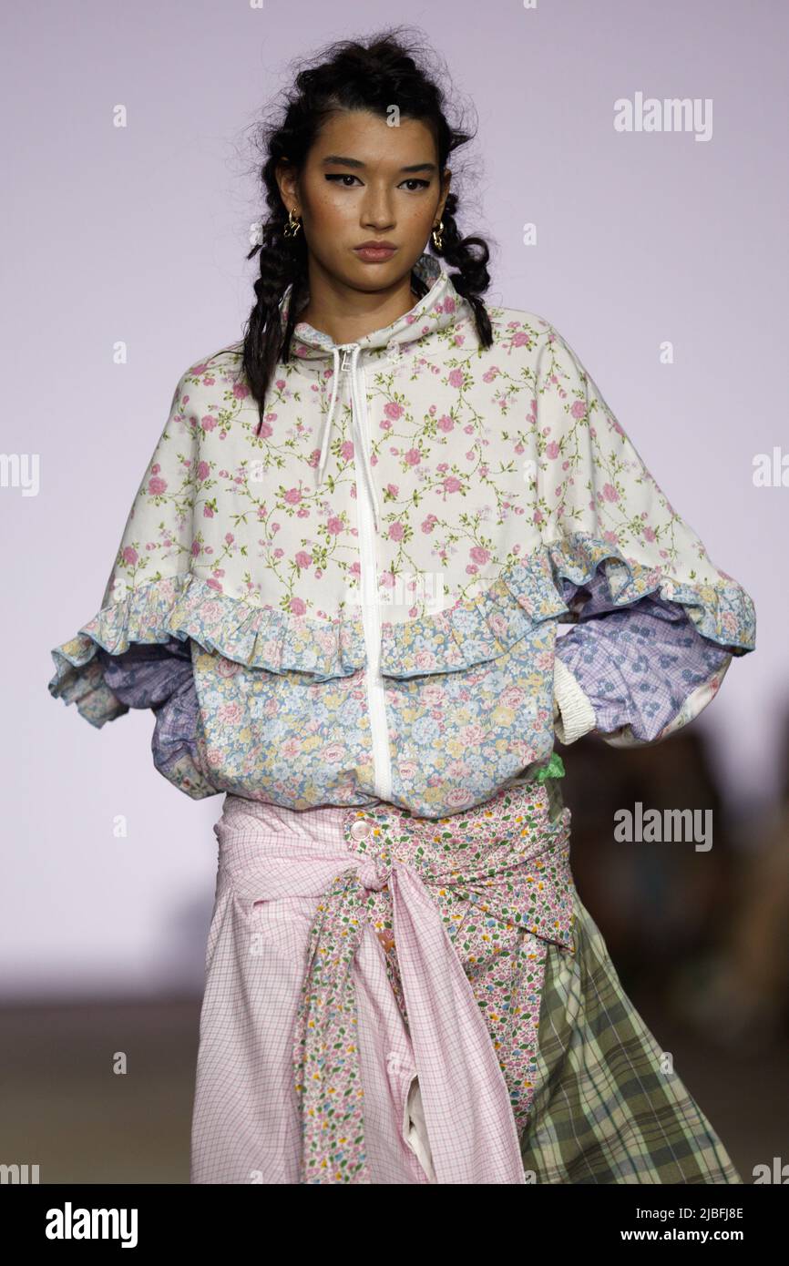 Phoebe pendergast designer label hi-res stock photography and images ...