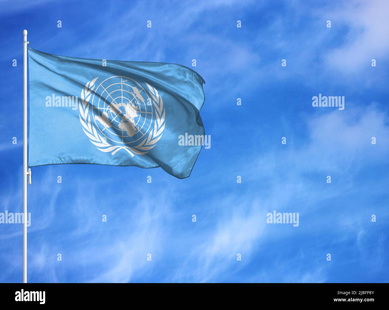 National flag of UN on a flagpole Stock Photo - Alamy