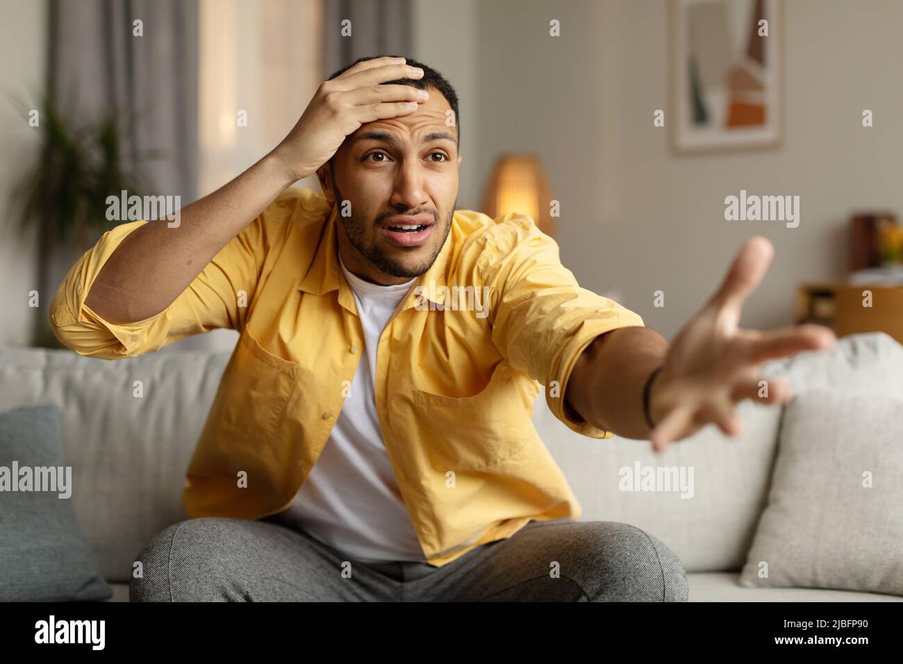 Shocking man hi-res stock photography and images - Alamy