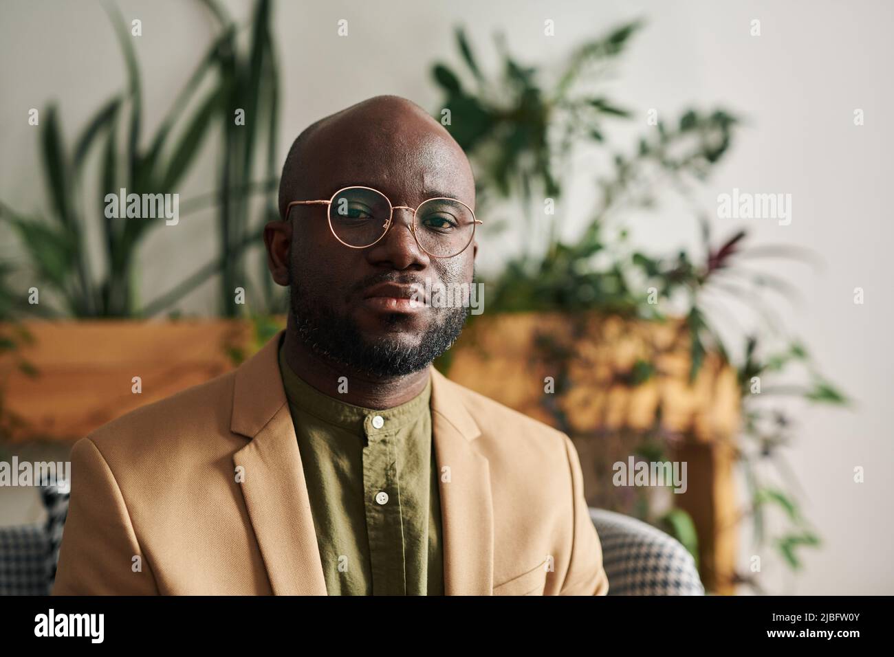 Psychoanalyst hi-res stock photography and images - Alamy