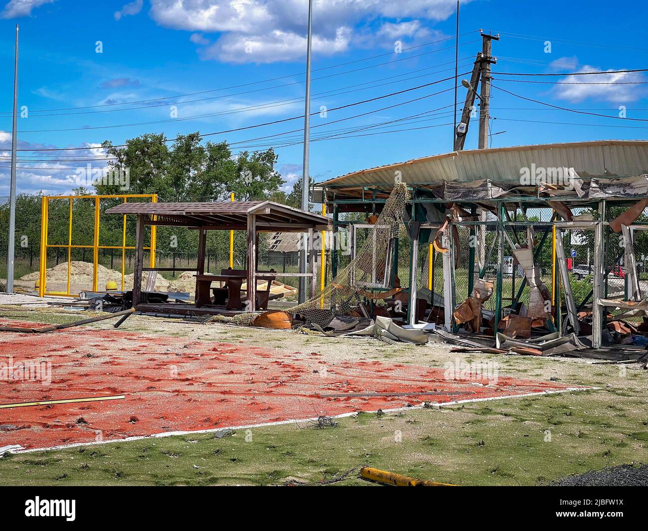 Ukraine bomb damage 2022 hi-res stock photography and images - Alamy