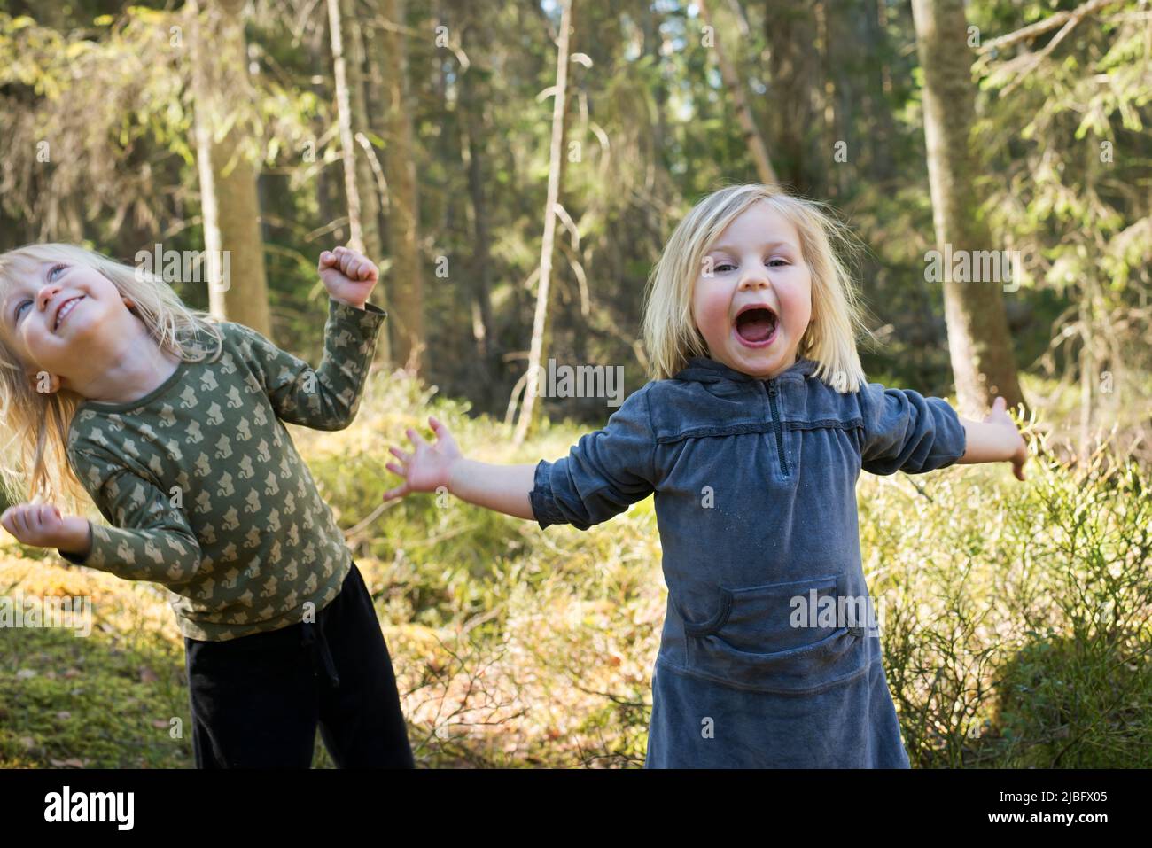 Girls in the forest hi-res stock photography and images - Alamy
