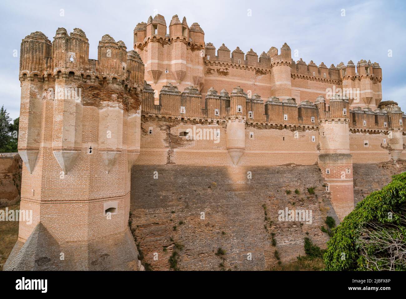 Coca castle castile leon spain hi-res stock photography and images - Alamy