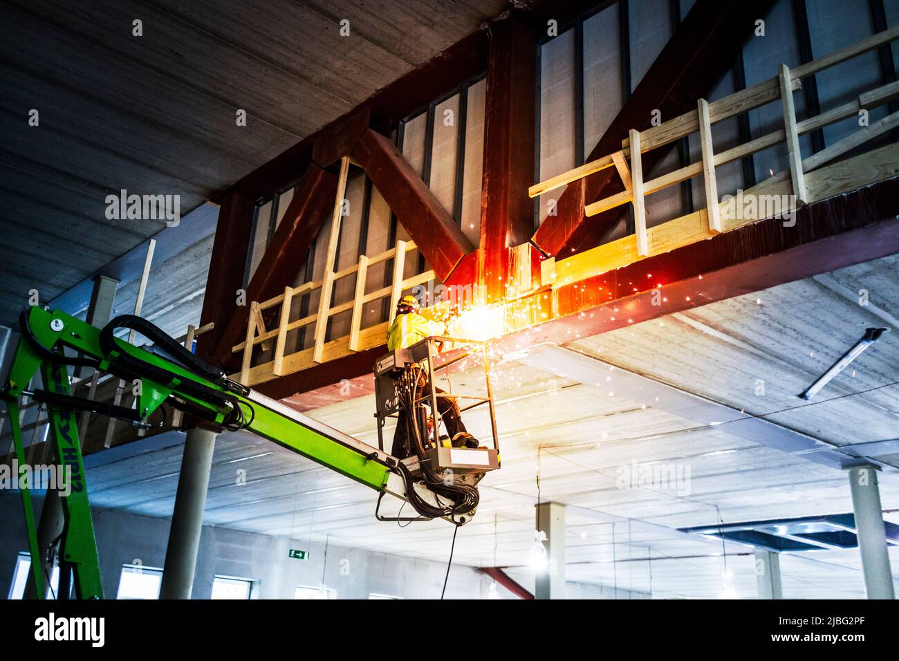 Crane construction fire hi-res stock photography and images - Alamy
