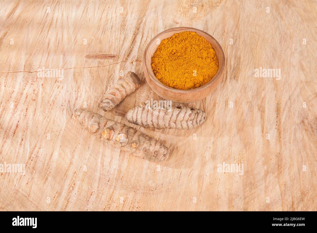 Turmeric - Curcuma longa root and turmeric powder for alternative ...