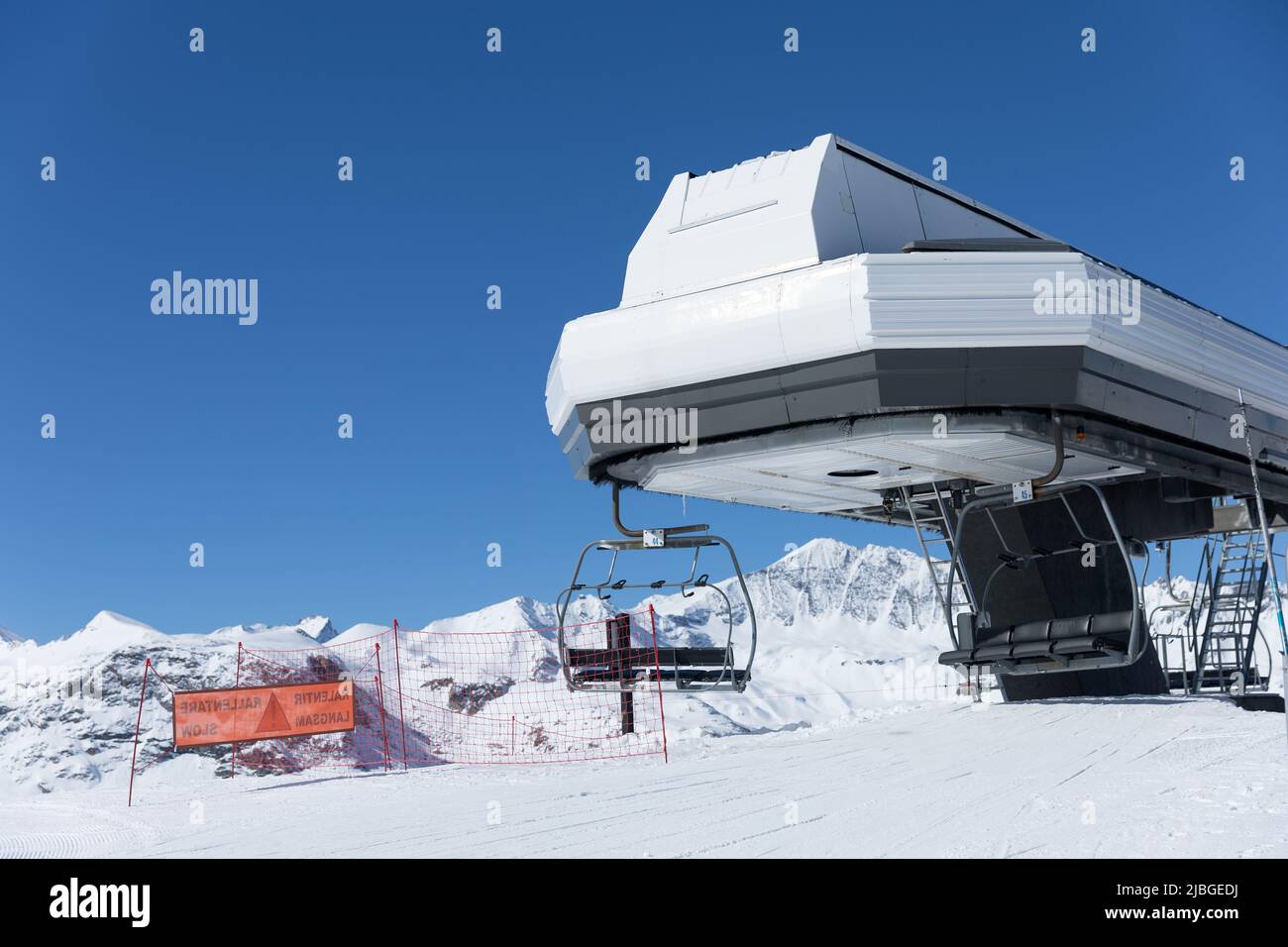 Val disere ski resort hi-res stock photography and images - Alamy