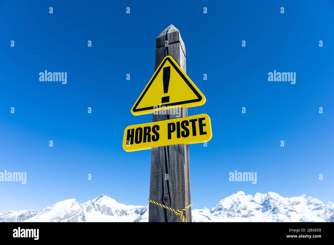 Danger warning sign ski resort hi-res stock photography and images - Alamy
