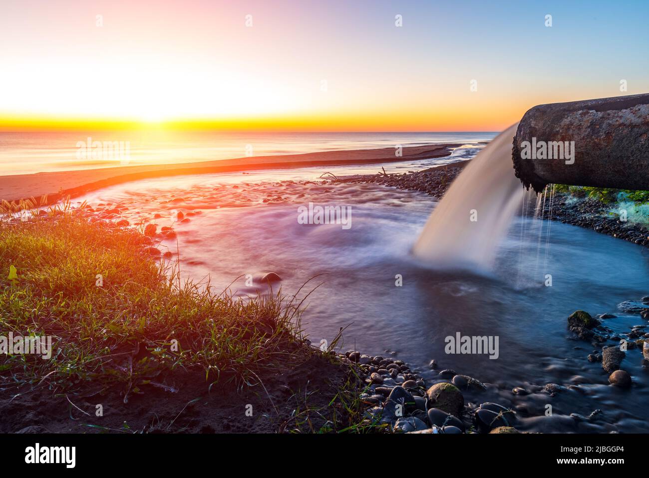 Dirty effluent water treatment hi-res stock photography and images - Alamy