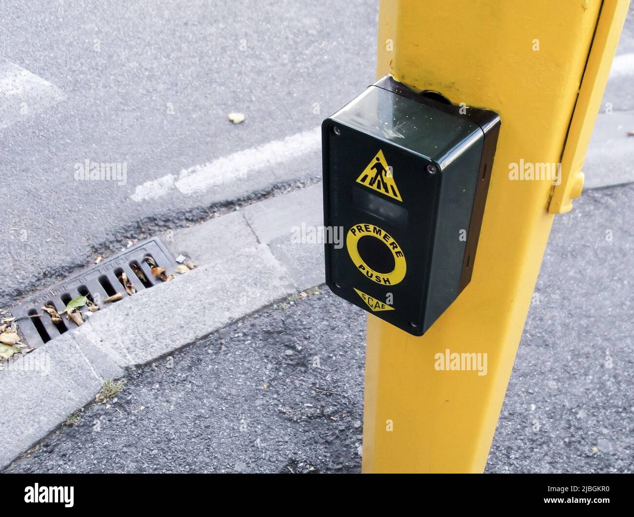 Push pole hi-res stock photography and images - Alamy