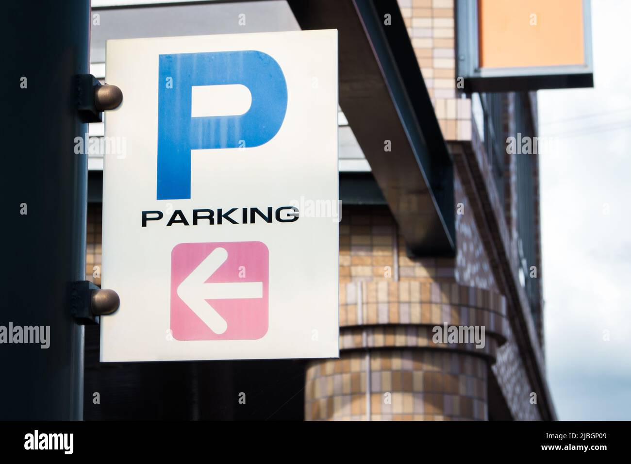 Car park information sign hi-res stock photography and images - Alamy