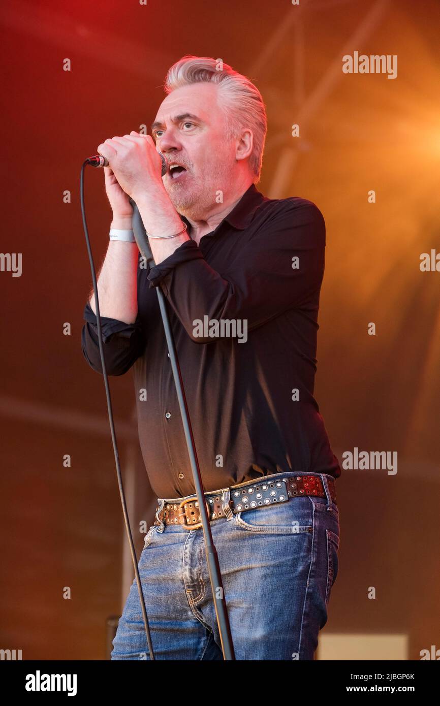 Paul mcloone singer hi-res stock photography and images - Alamy