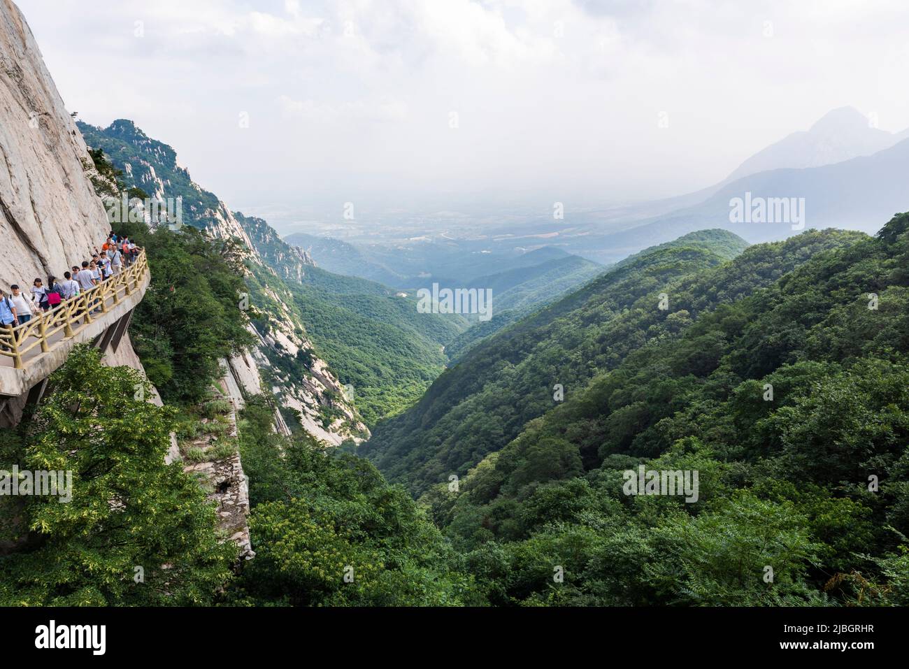 Mount Song, Song Shan, of Henan is the sacred mountain for Shaolin ...